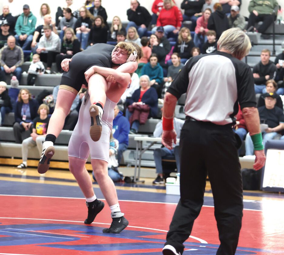 Longhorns tame the Tigers | News, Sports, Jobs - Faribault County Register